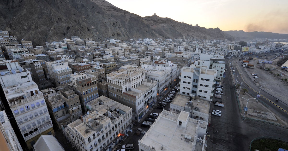 Yemen prison escape sees AQAP free senior commander amid Saudi bombing ...