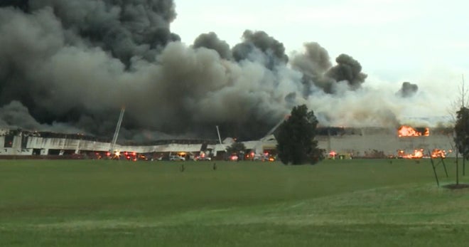 Massive fire at GE complex in Louisville - CBS News