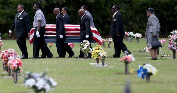 Walter Scott's funeral held week after South Carolina police shooting ...