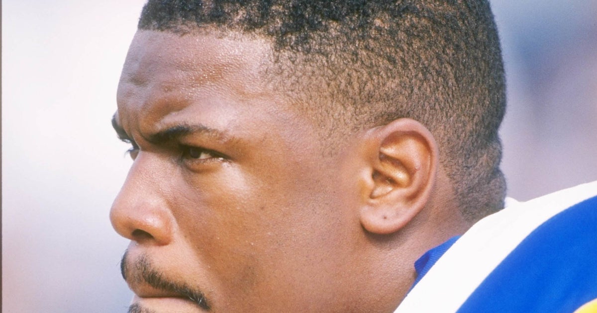 Lawrence Phillips, Ex-NFL running back, charged with killing cellmate ...