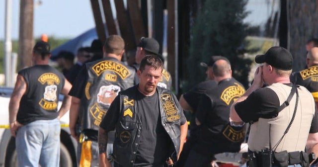 Nine killed in massive Texas biker gang shootout - CBS News