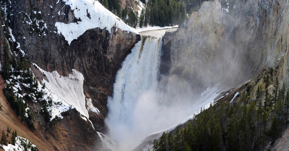 Missing hiker found dead in Yellowstone National Park - CBS News