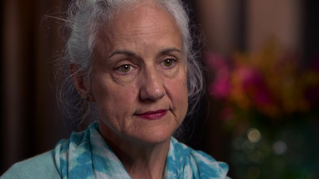 U.S. withholding info, says mom of kidnapped journalist in Syria - CBS News