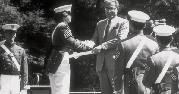 First female West Point graduate reflects on historic anniversary - CBS ...