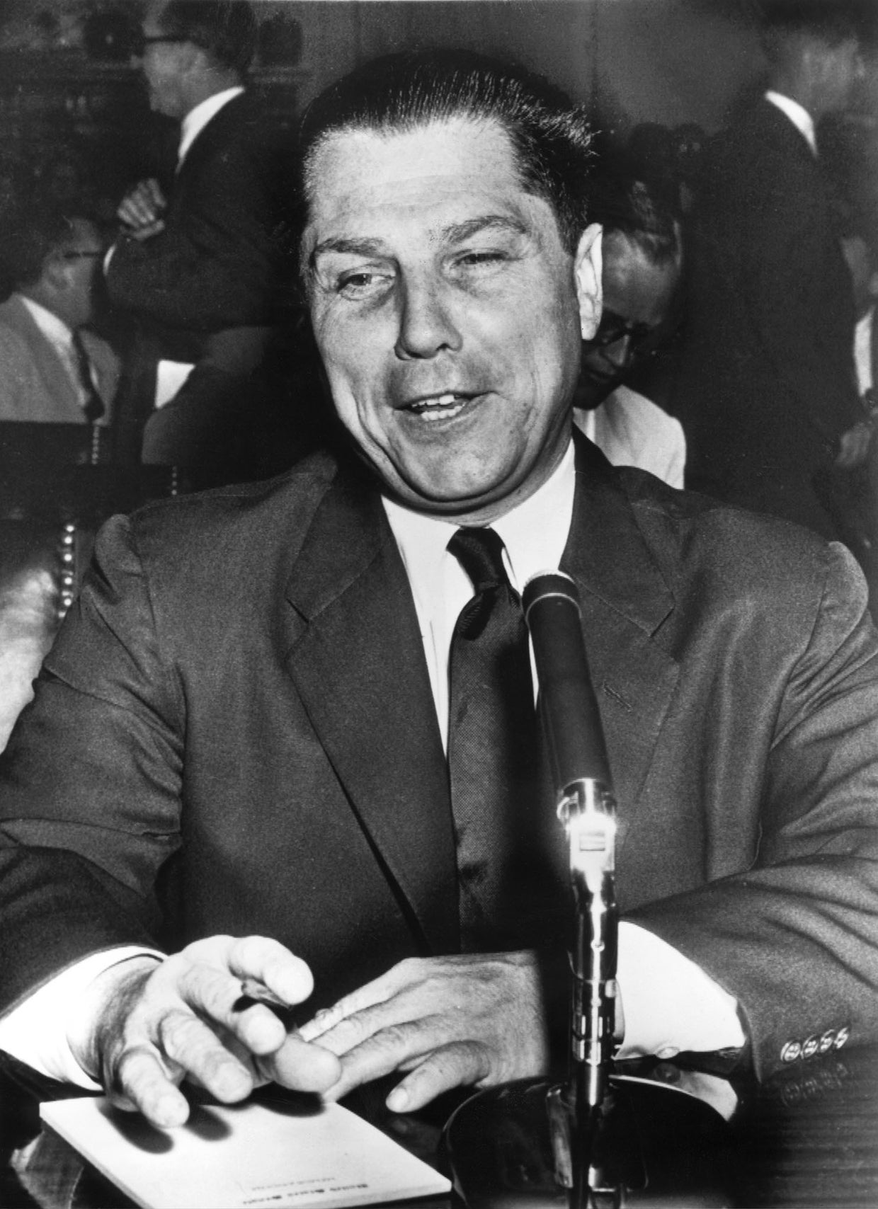 cold case murders and unsolved mysteries