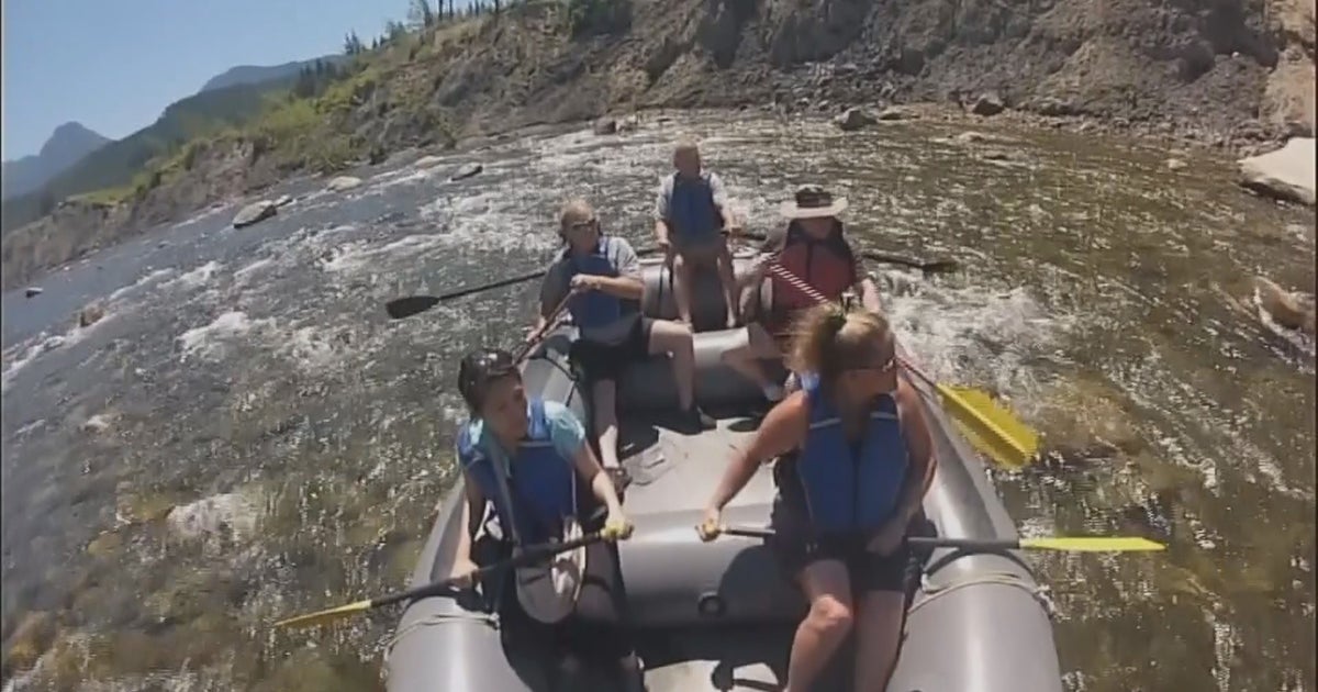 Mudslide river tour in Washington stirs controversy - CBS News