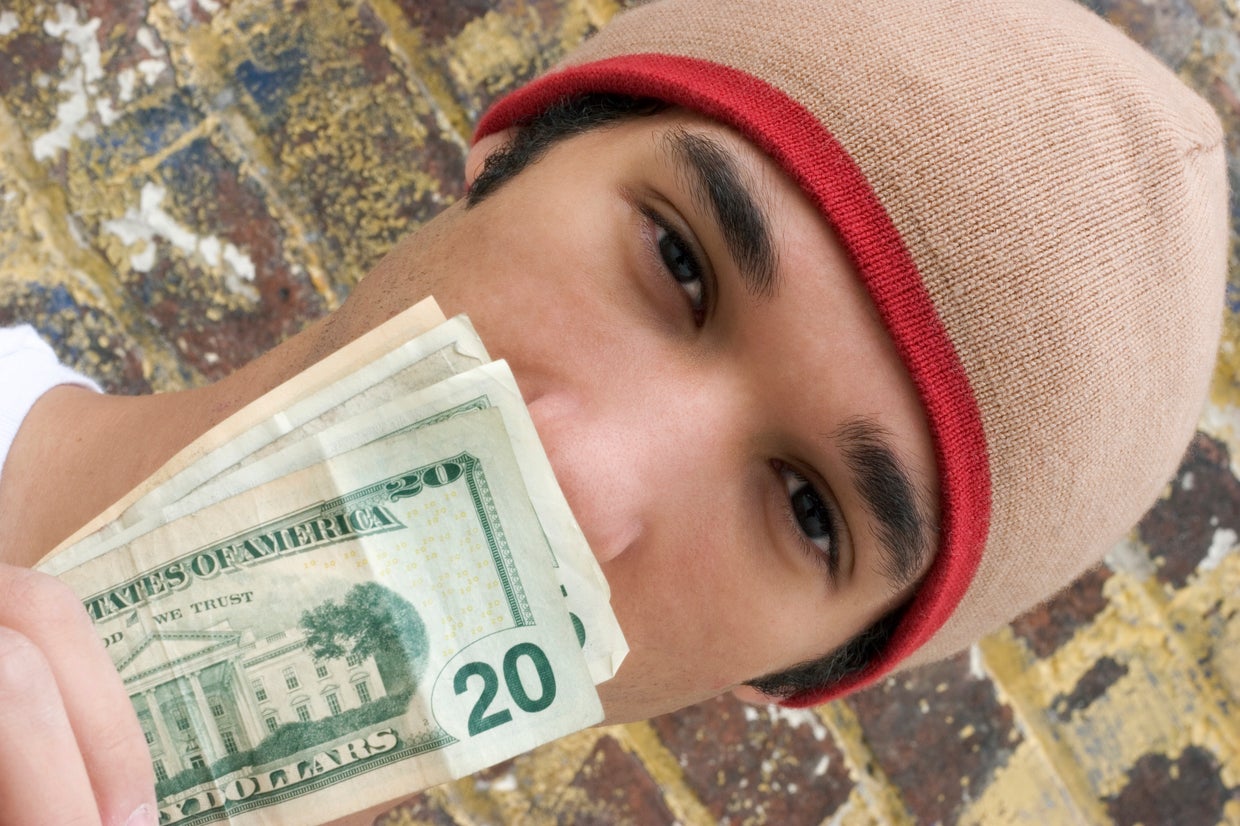 6 lessons that turn kids into money-savvy adults