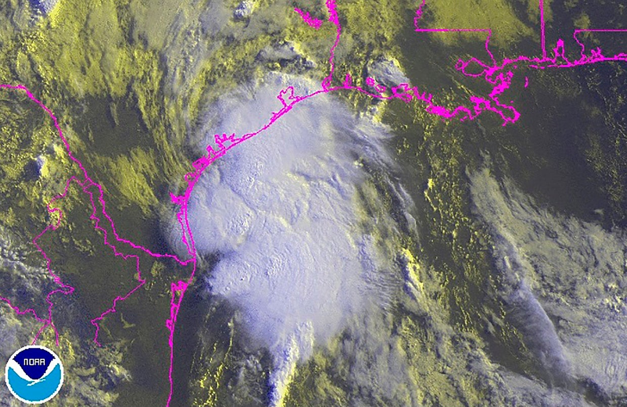 Tropical Storm Bill slams Texas coast with downpours, 60mph winds - CBS ...