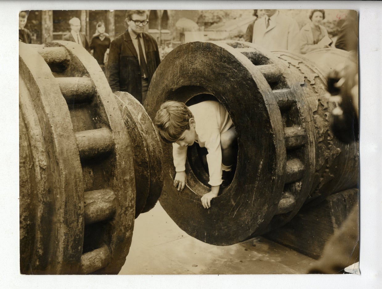 Never before seen Kennedy family photos, maternity dress auctioned