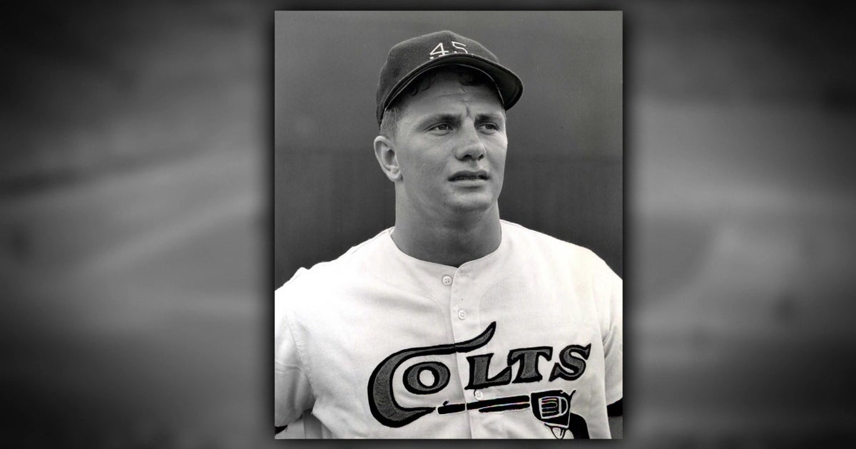 How P.E. teacher John Paciorek holds a perfect MLB record - CBS News