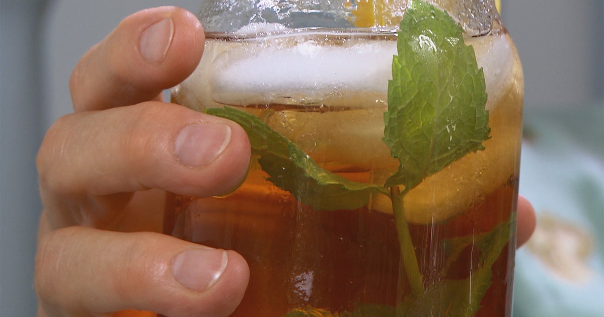 Let's raise a glass to iced tea - CBS News