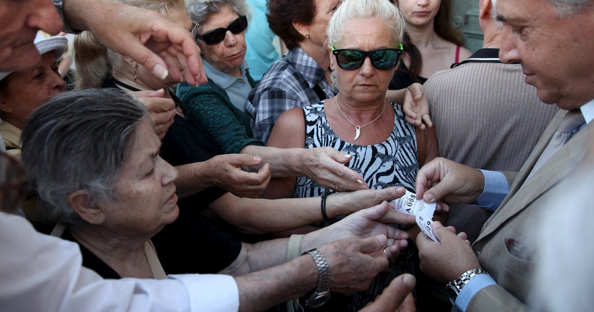 Tentative Greek bailout accord reached - CBS News