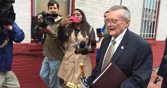 Stephen Reed, ex-mayor Pennsylvania's capital, arrested; faces hundreds ...