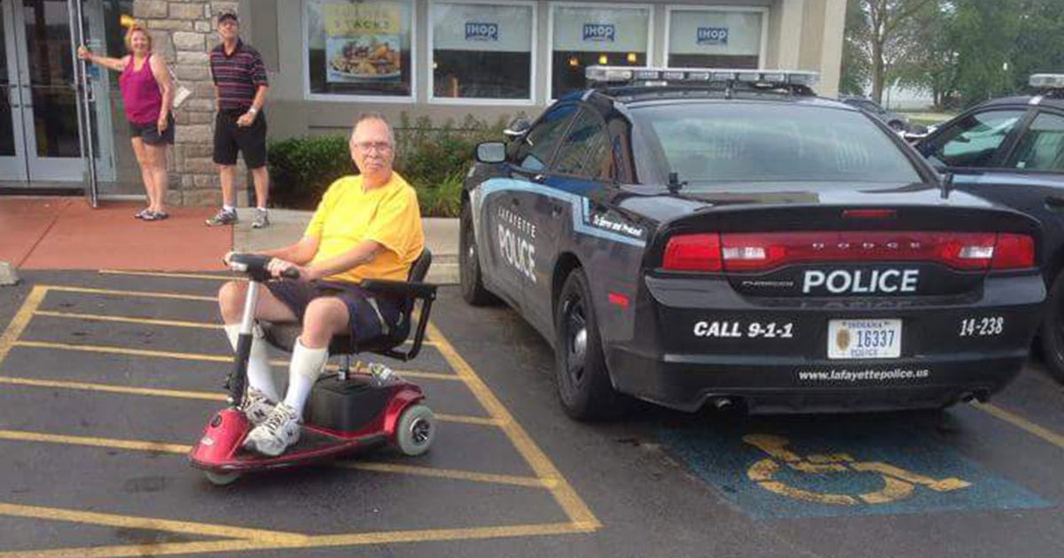 Viral photo shows cop car parked in handicapped spot at IHOP in Indiana ...