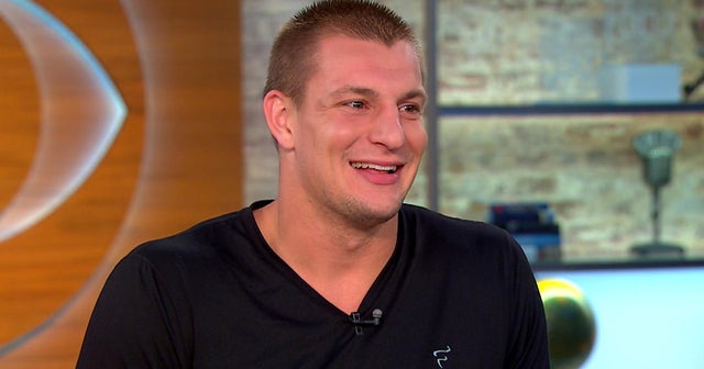 Why "It's Good to Be Gronk" - CBS News