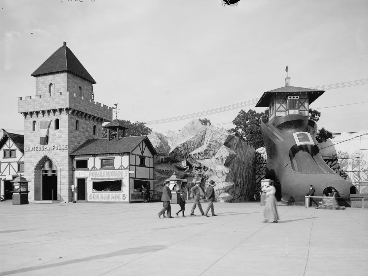 Early photos of amusement parks