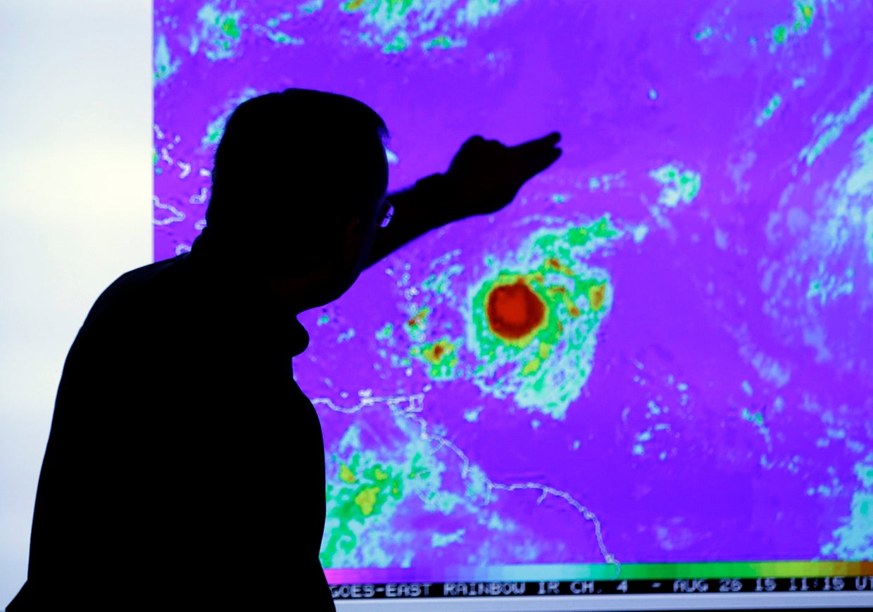 4 killed in Dominica as Tropical Storm Erika hits island - CBS News