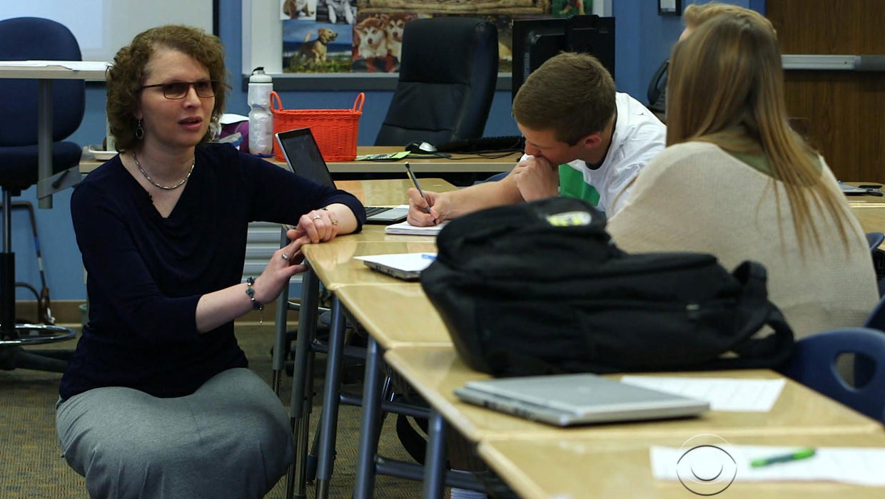 Blind teacher sees students for who they really are - CBS News
