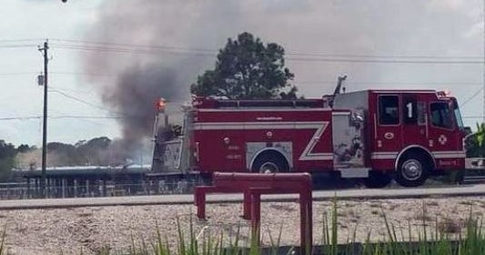 3 dead in explosion at Louisiana gas facility - CBS News