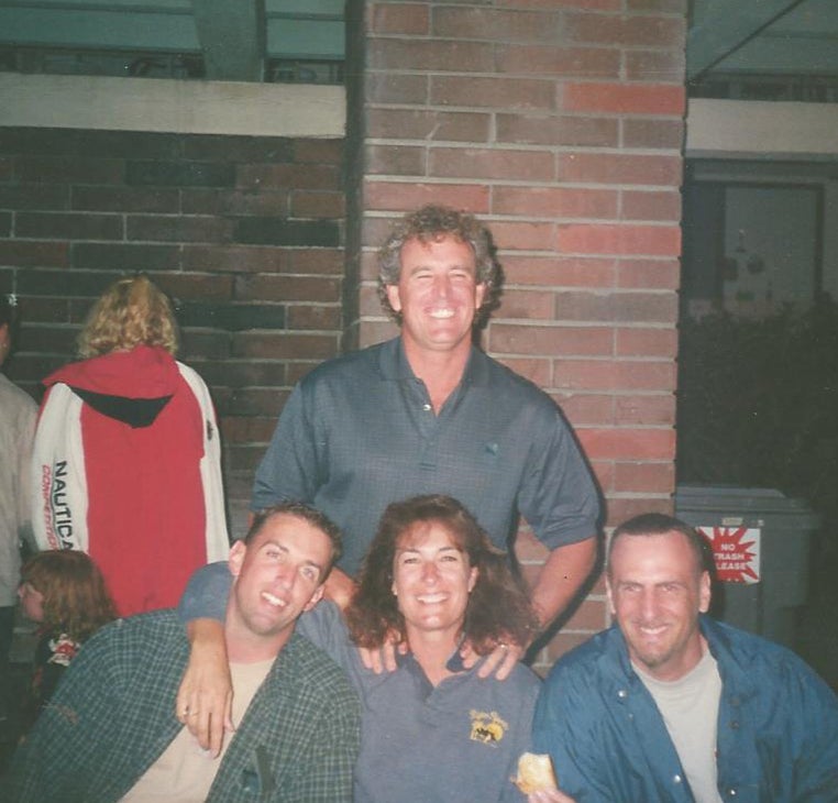 Family remembers entrepreneur Brad Sachs, allegedly slain by son - CBS News