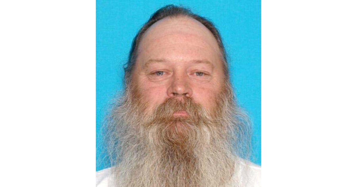 Police: Colorado homicide suspect Andrew Ausmus "dangerous" and "at ...