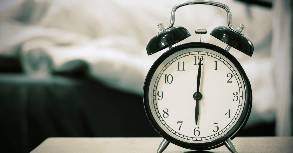 Daylight saving time 2018: As you "fall back," the time change can take ...