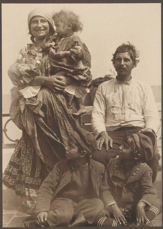 Ellis Island immigrant portraits circa 1900