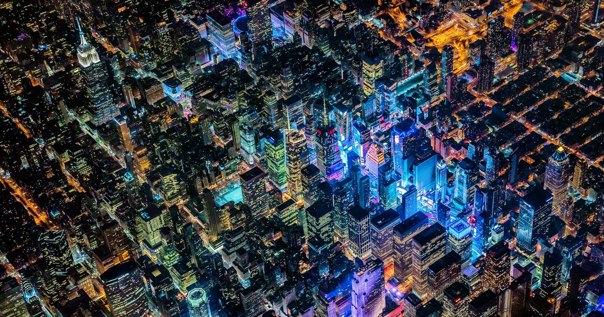 Reaching new heights in aerial photography - CBS News