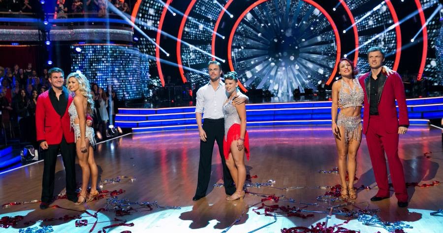 Bindi Irwin crowned "Dancing with the Stars" winner - CBS News