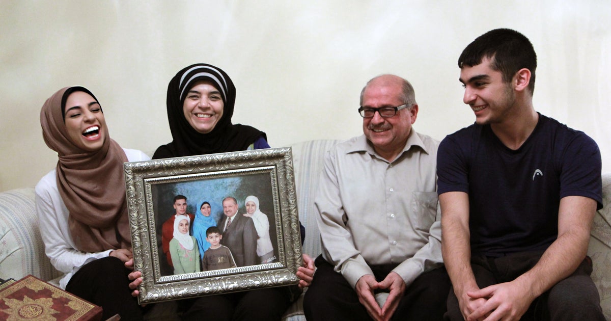 Muslim in America: Voices of Dearborn, Michigan - CBS News
