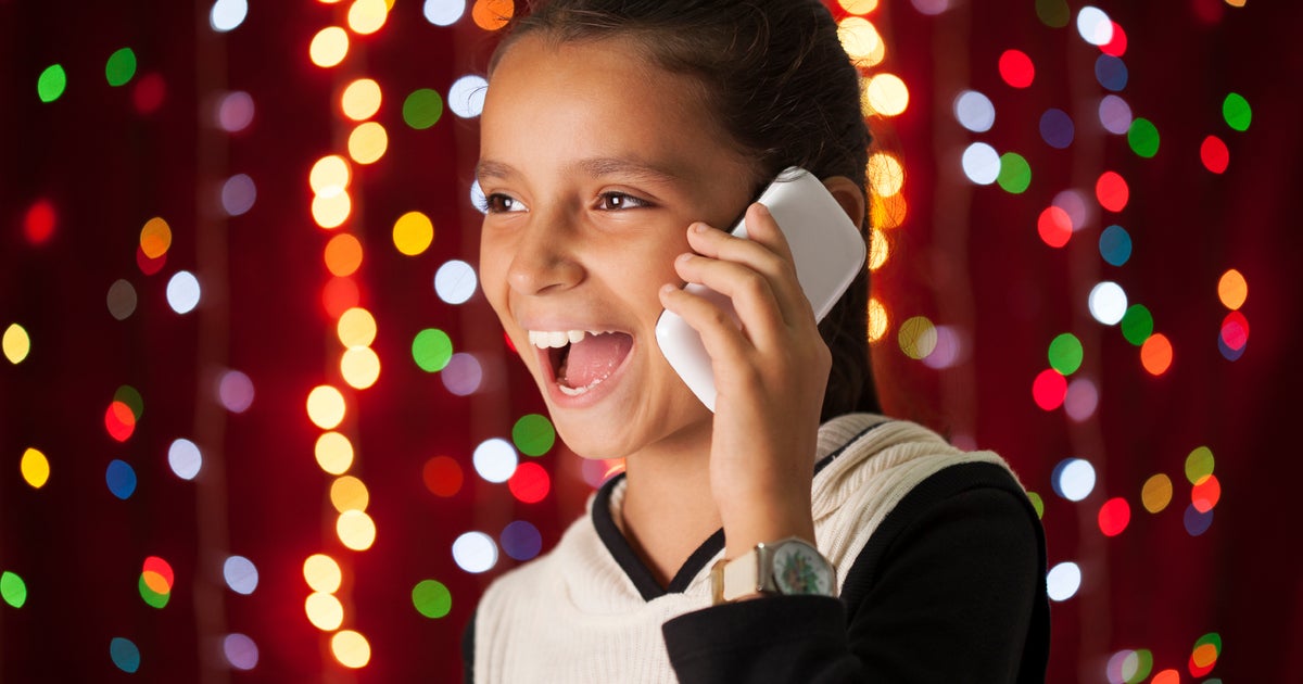 Smart rules for kids' smartphone use - CBS News