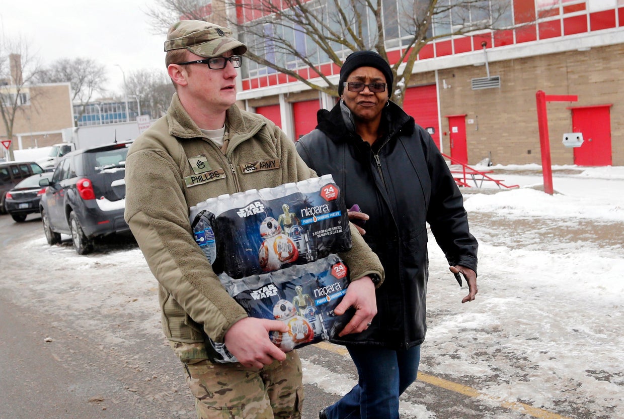 Obama signs emergency order over Flint water crisis - CBS News