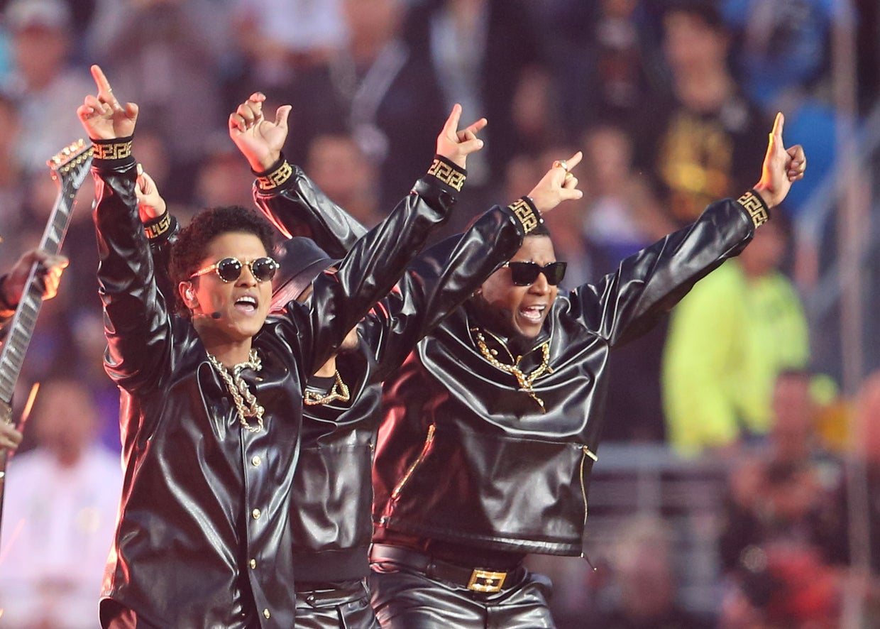 Super Bowl 50 halftime show