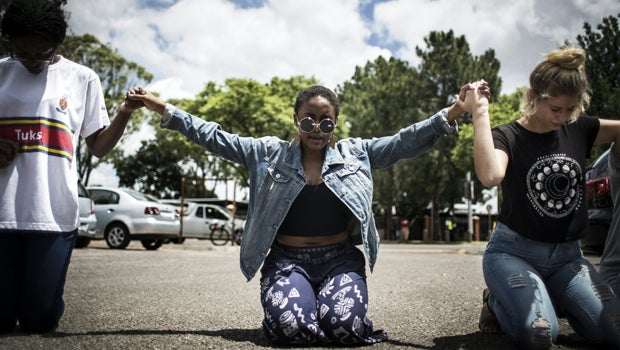 South Africa violence, university protests put country's racial fault ...