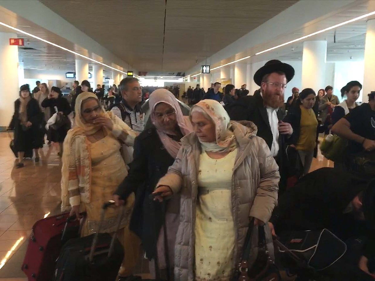 Brussels attacks hit Zaventem airport and Maelbeek Metro station - CBS News