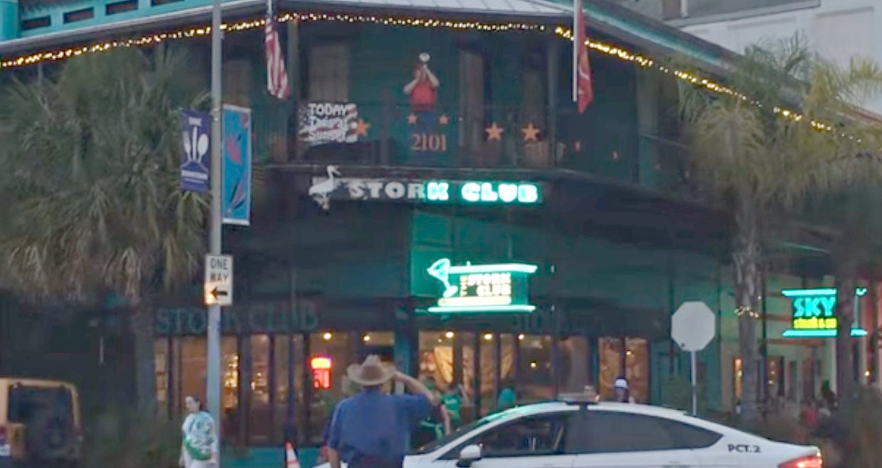 Elderly Texas man moves city with his daily tribute to U.S. veterans ...