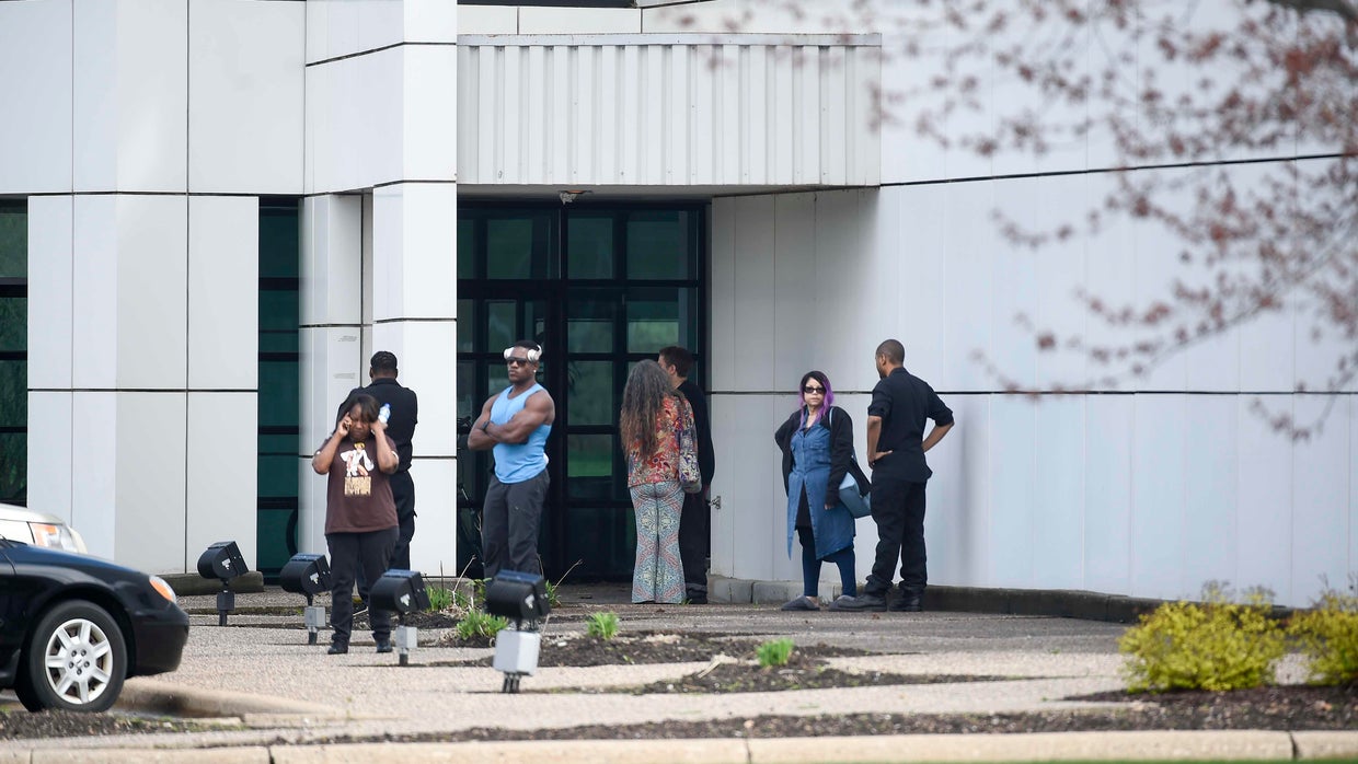 Prince 911 call transcript from Paisley Park compound released by ...