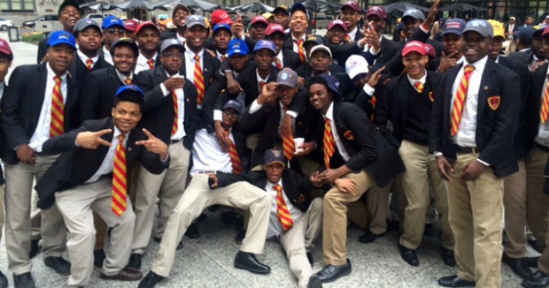 Chicago high school's entire graduating class going to college for ...