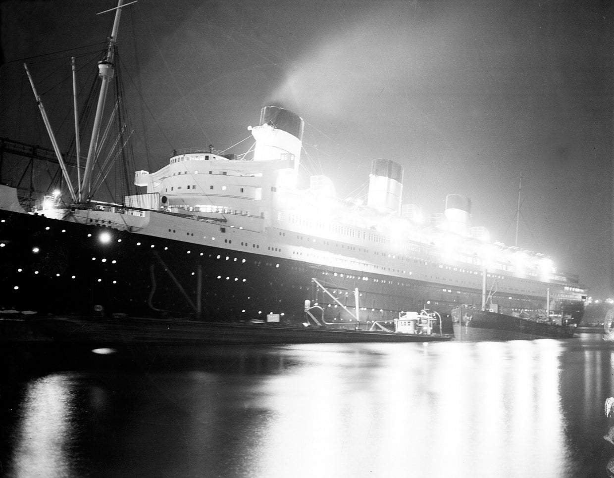 Today in history - June 2 - Baseball legends Lou Gehrig died and Babe ...