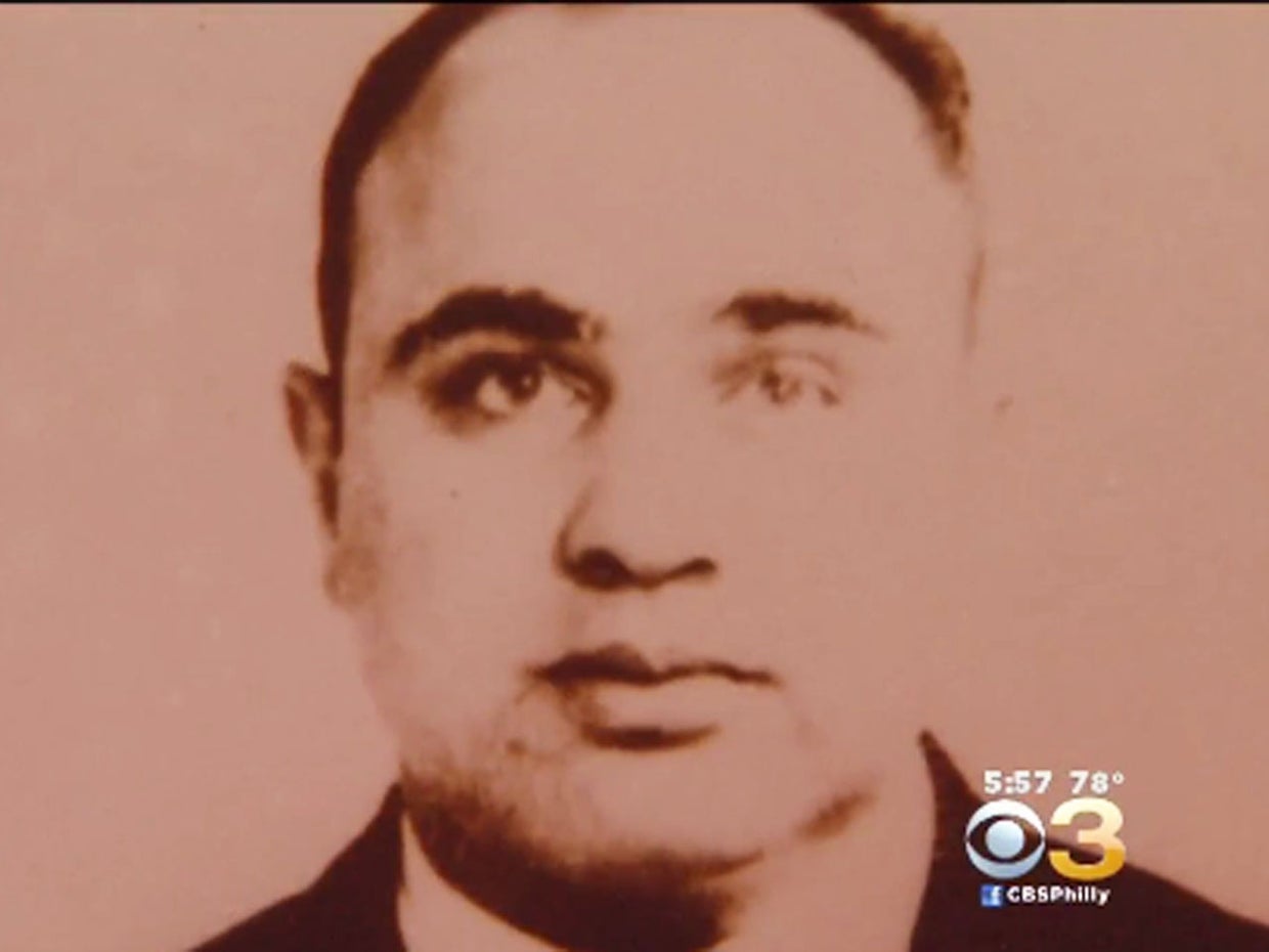 Recreated Al Capone cell inaccurate -- and teen notices - CBS News
