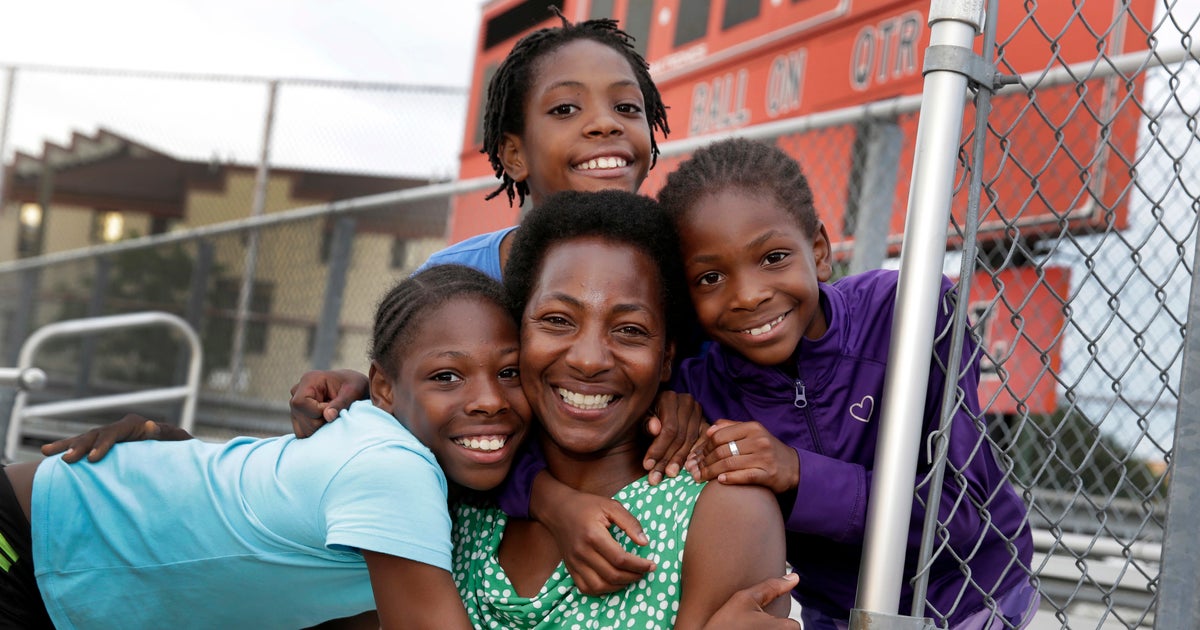3 sisters go from homeless shelter to junior track stardom - CBS News