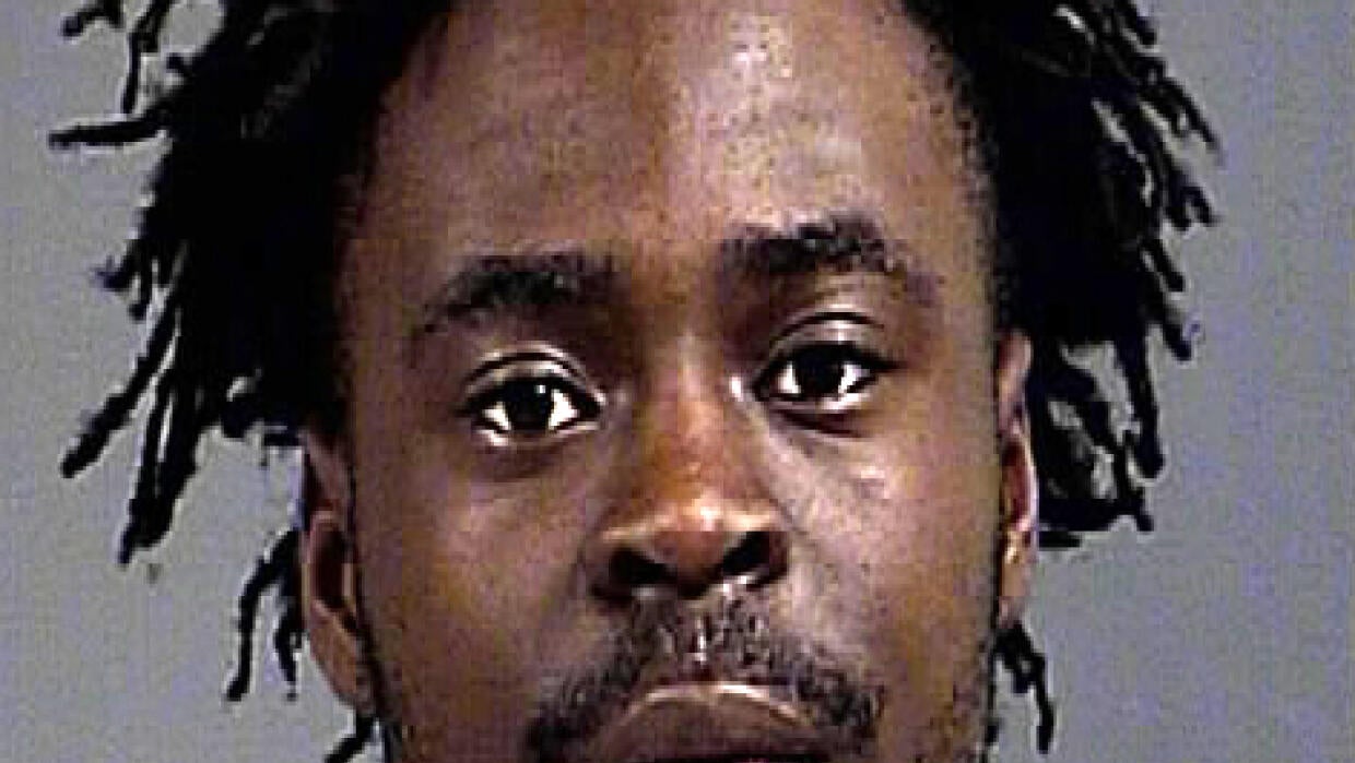 Dylann Roof attacked in South Carolina jail shower - CBS News