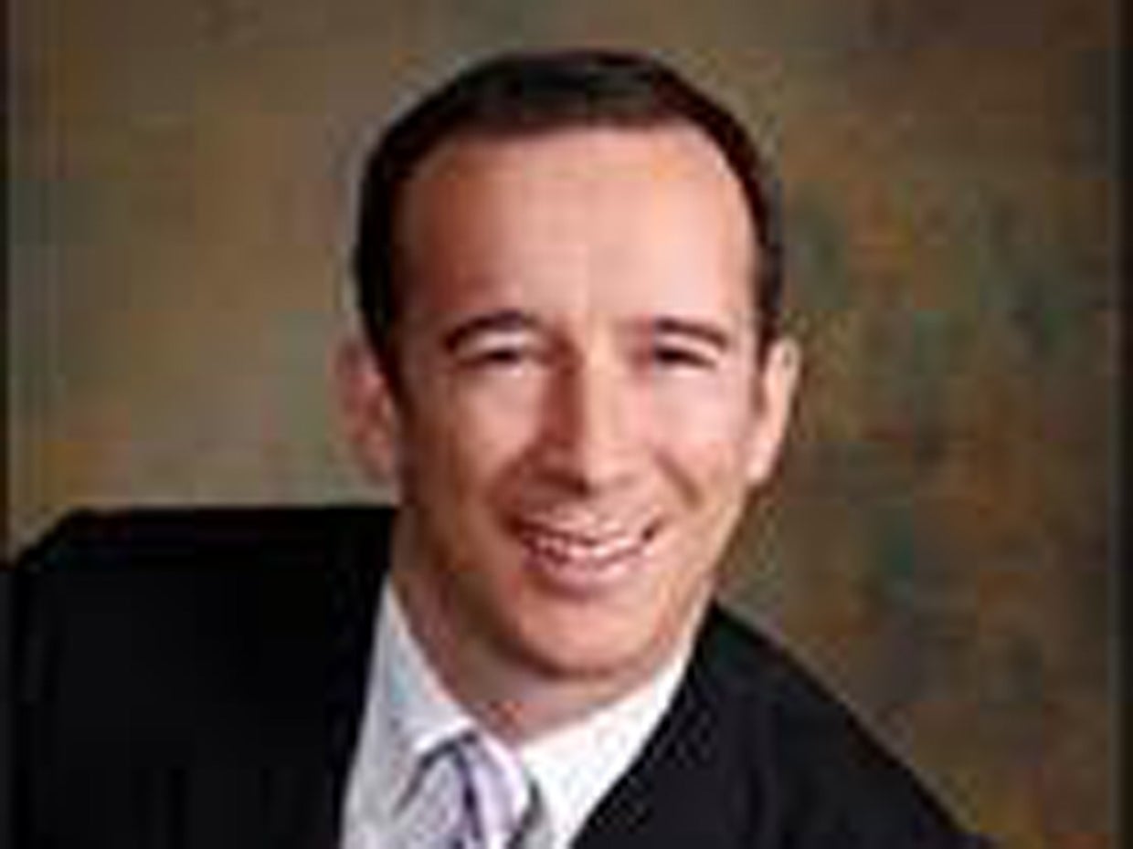 Tesla autopilot helps bring sick driver to the hospital - CBS News