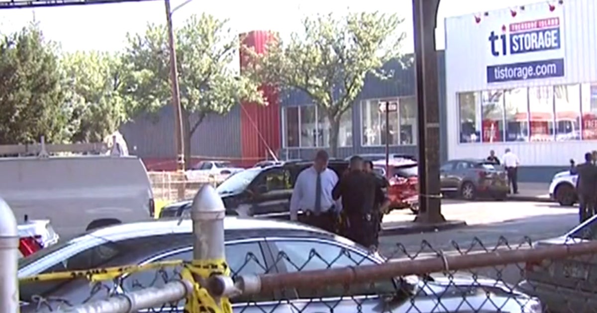 Imam shot dead on NYC street - CBS News