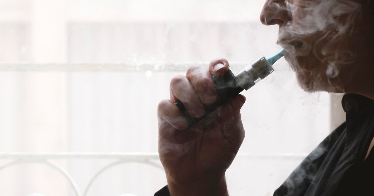 FDA probes dangers of exploding e-cigarettes - CBS News