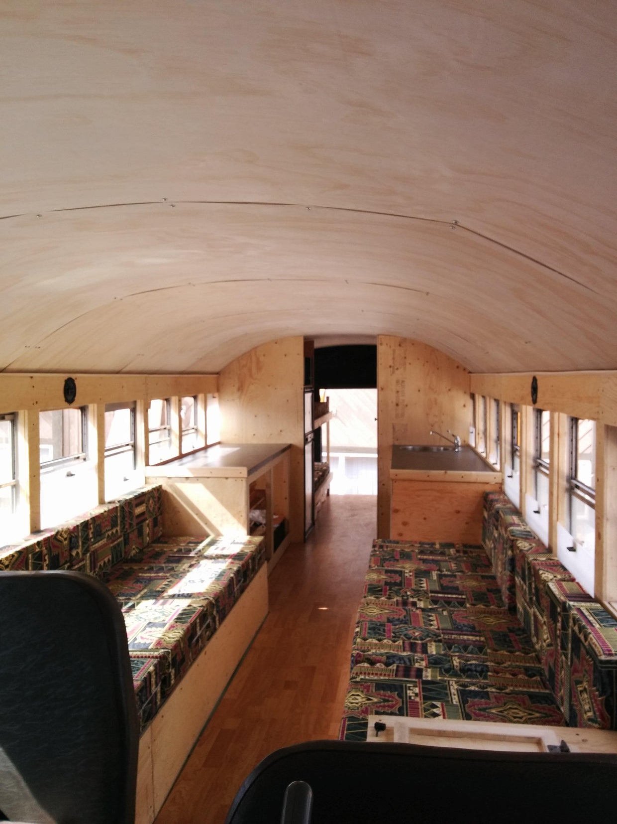 9 bus homes that are way too cool for school