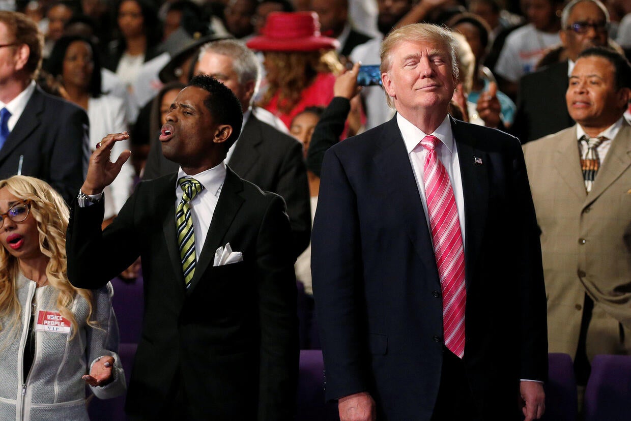 Donald Trump promises "civil rights agenda" in Detroit church - CBS News