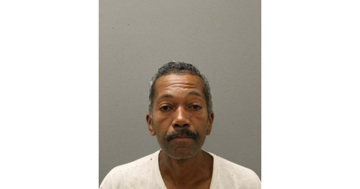 Reginald Hester charged with murder for Chicago fire that killed 4 ...