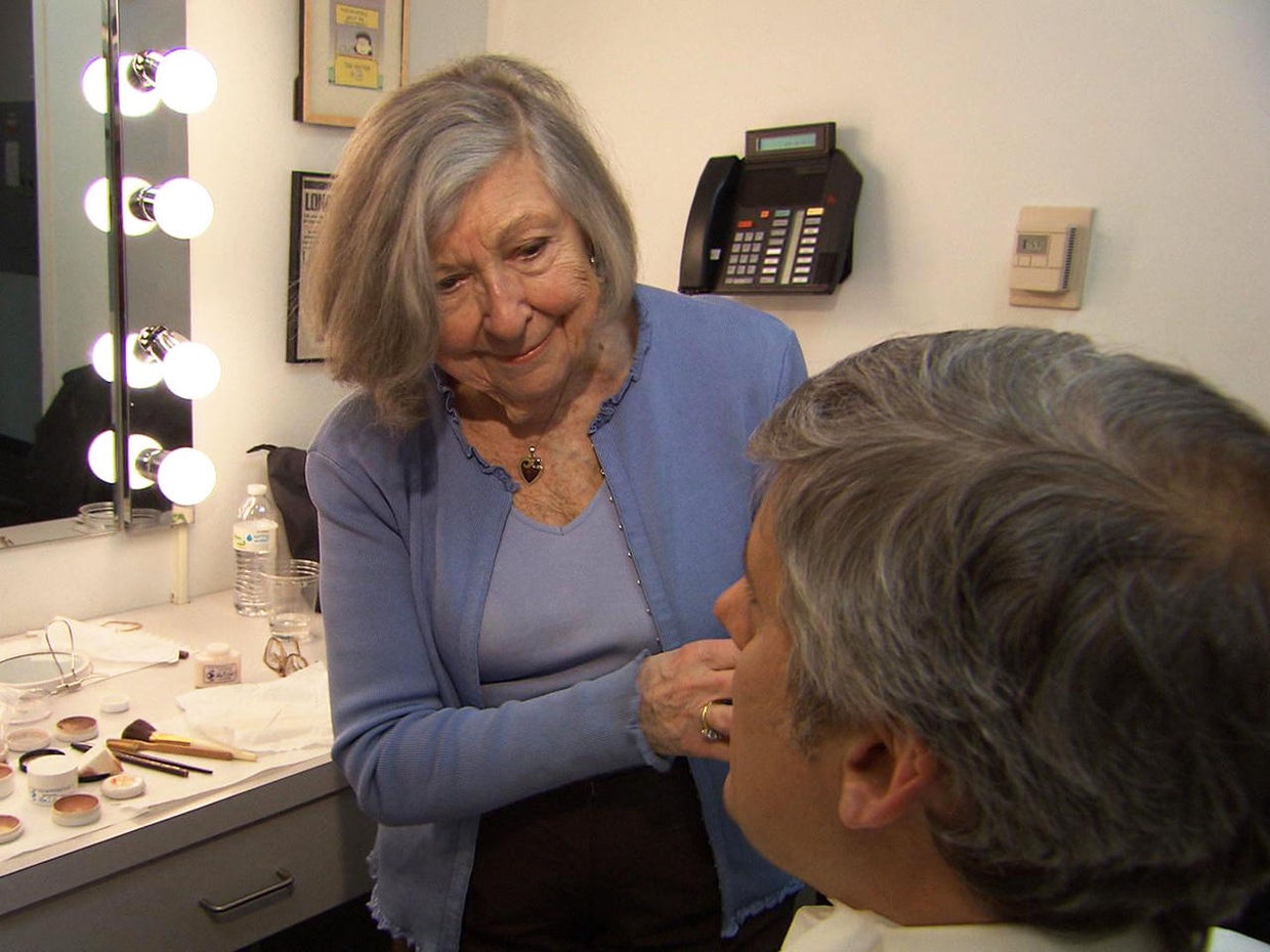 CBS makeup artist Riccie Johnson’s brush with fame - CBS News