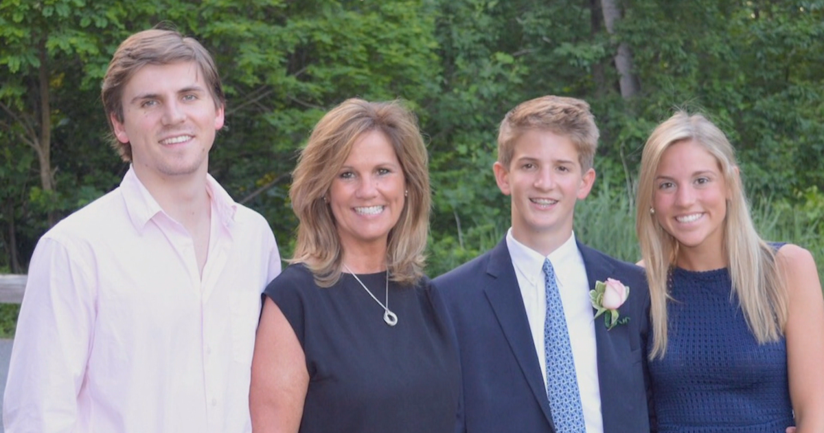 9/11 families hail Obama veto override - CBS News 9/11 families hail Obama veto override - CBS News